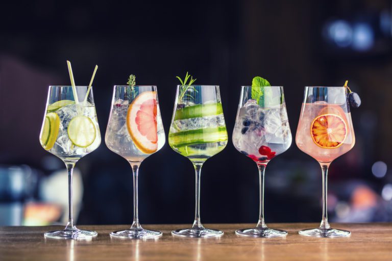 19 Classic Gin Cocktails - The Kitchen Community