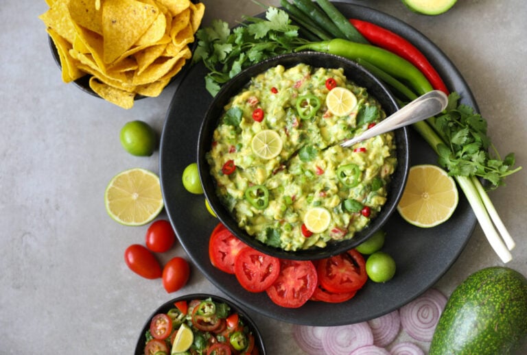 Our BEST 20+ Delicious Taco Bar Ideas - The Kitchen Community