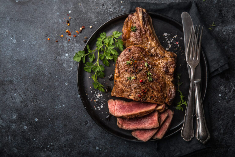 How to Cook Round Steak on the Stove - The Kitchen Community