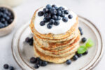 Flapjacks vs Pancakes: Uncovering the Key Differences - The Kitchen ...