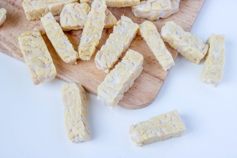 What Is Tempeh (and How to Cook It) - The Kitchen Community
