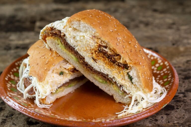 Cemita vs Torta - The Kitchen Community