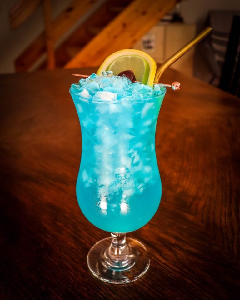 More Amazing Blue Curacao Cocktails - The Kitchen Community