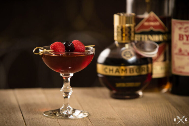 Our Best Classy Chambord Cocktails - The Kitchen Community