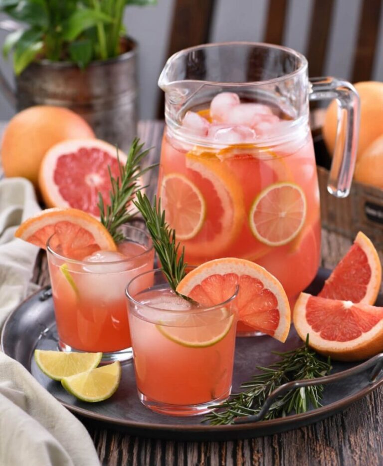 Our Best Grapefruit Cocktails - The Kitchen Community